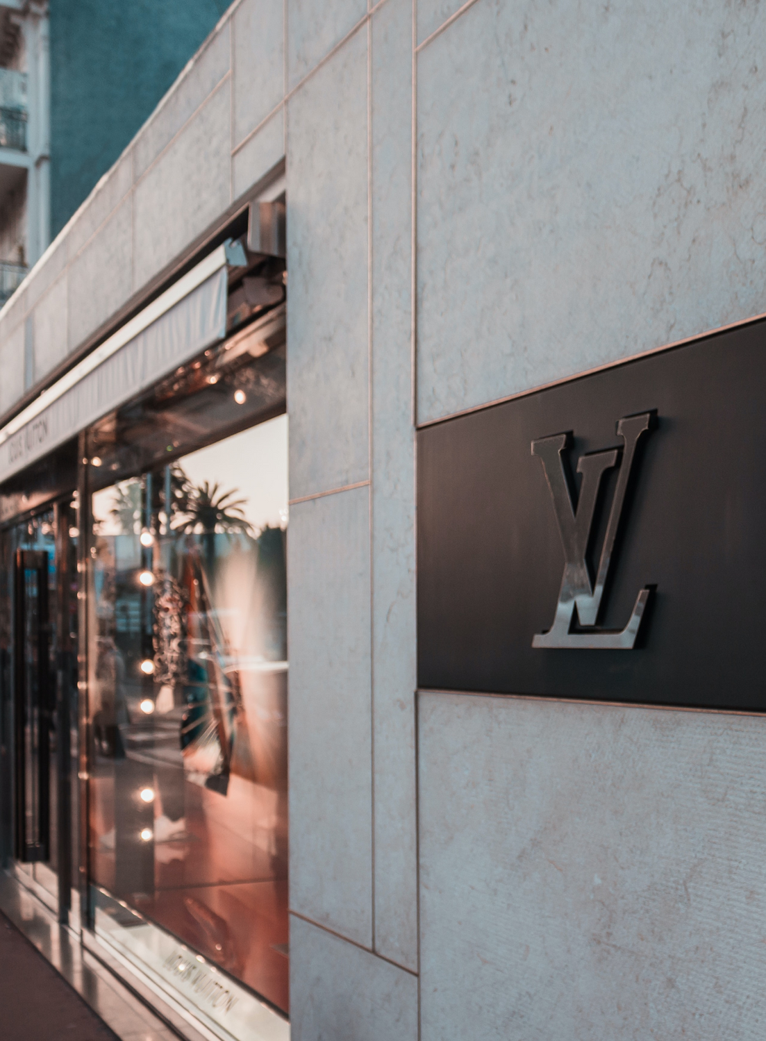 Le marché du luxe devrait atteindre près de 370 milliards de dollars d ...